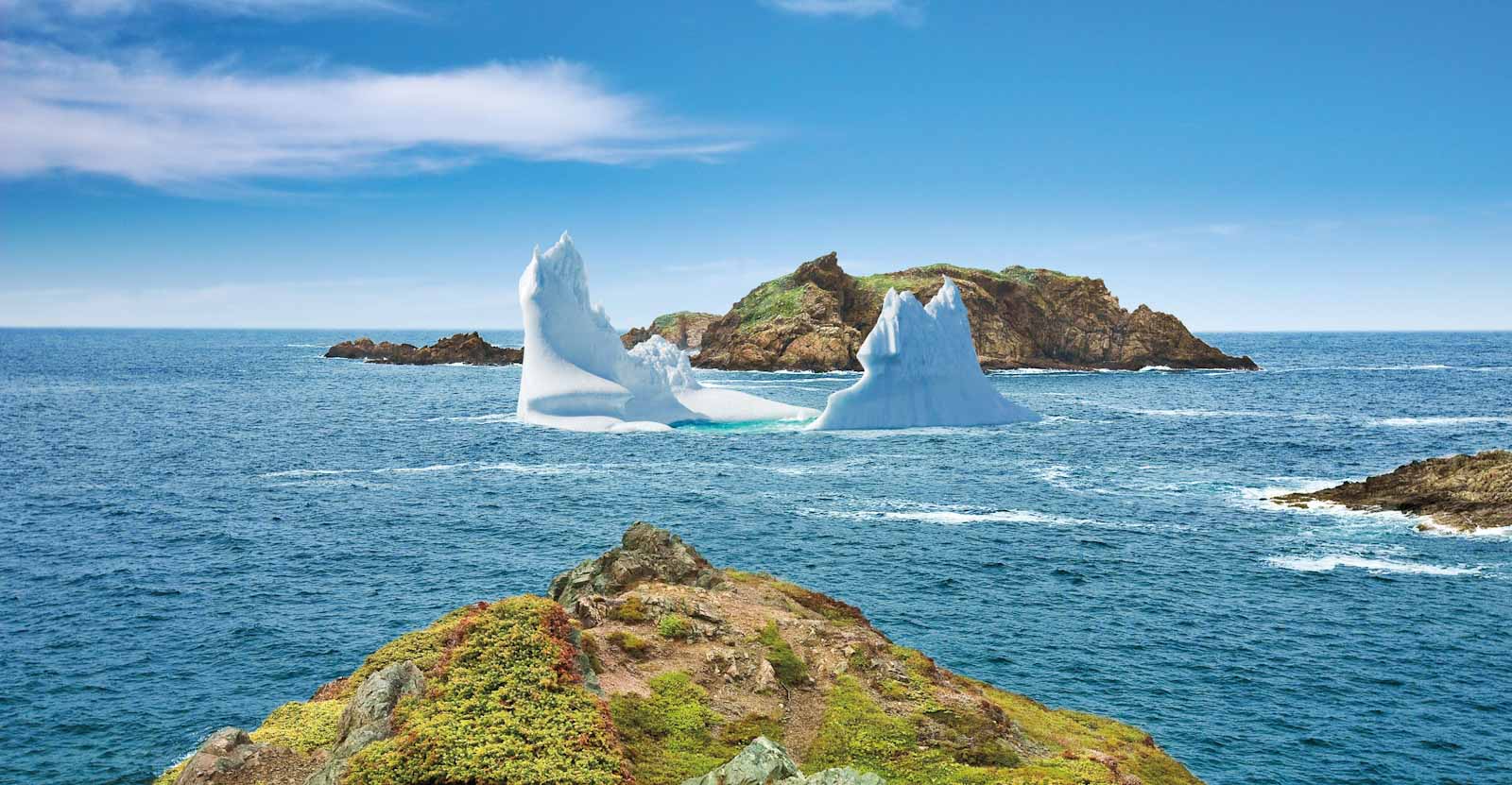 Ancient giants: iceberg viewing | Destination Canada